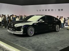 尊界S800对比迈巴赫S480该怎么选？一文解析